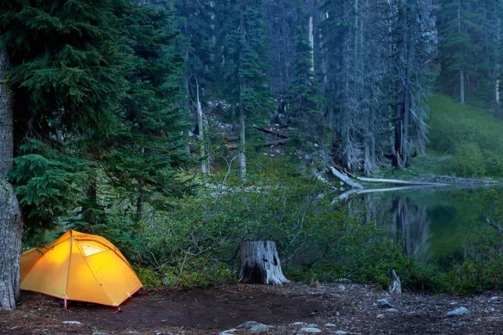 6 Reasons Why Spring Camping is Perfectly Awesome